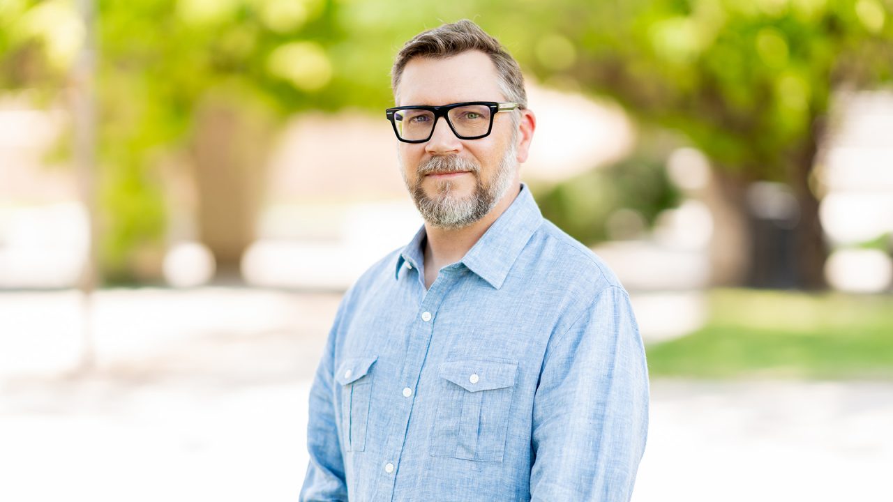 Scott Anderson Selected as 2024 Joan Mitchell Fellow | College of Fine ...